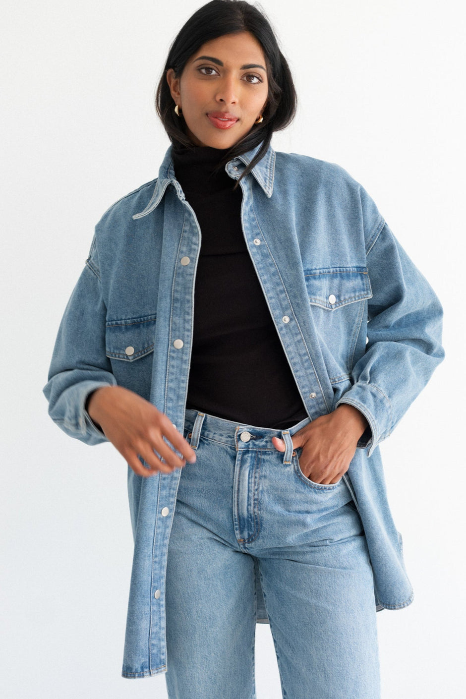 Straight Jackets & Outerwear – Valencia Boutique